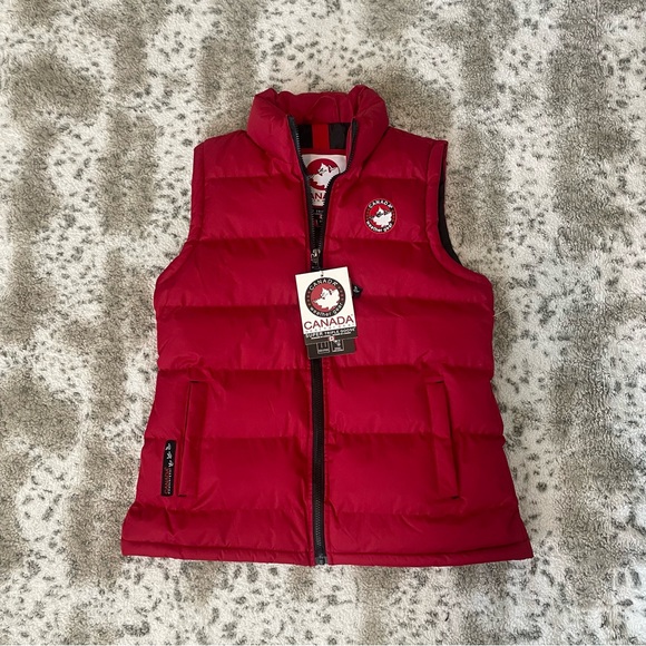 Canada Goose | Jackets & Coats | Canada Gear Red Puffer Vest Bnwt ...